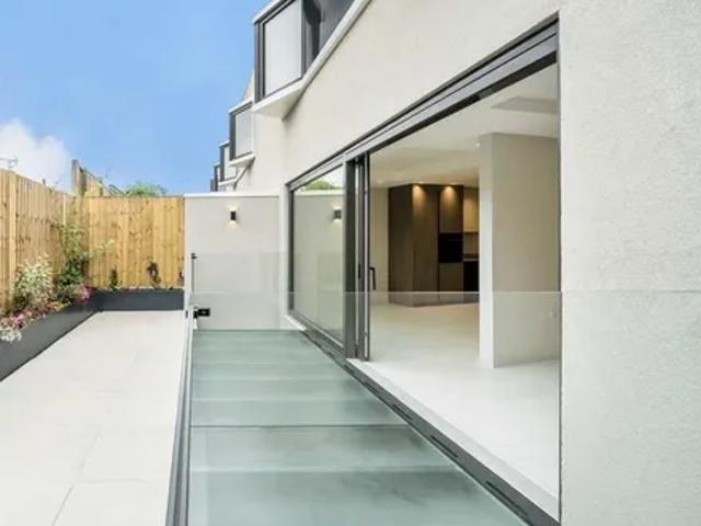 1 Rigeley Road, London, NW10 6AR, United Kingdom | 5 bed house for rent #139621529 | Rentberry