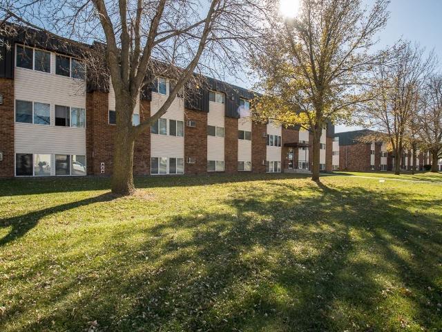1 Rivercrest Drive 3 Bedroom Apartment for Rent at 1 Rivercrest Dr, Saint Cloud, MN 56303