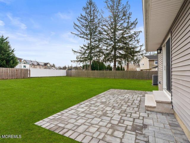 1 Robin Drive