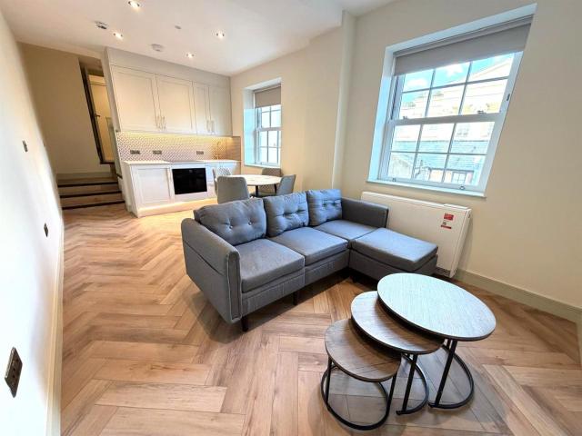 1 room apartment to let