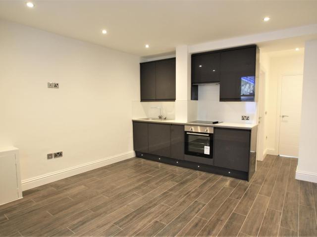 1 room apartment to let
