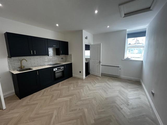 1 room apartment to let