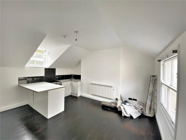 1 room apartment to let