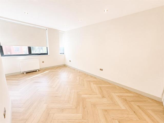 1 room apartment to let
