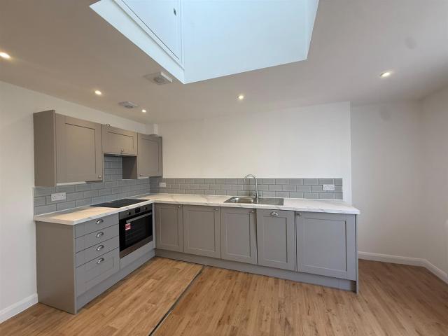 1 room apartment to let