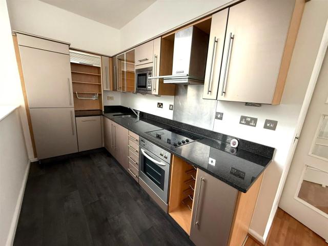 1 room apartment to let