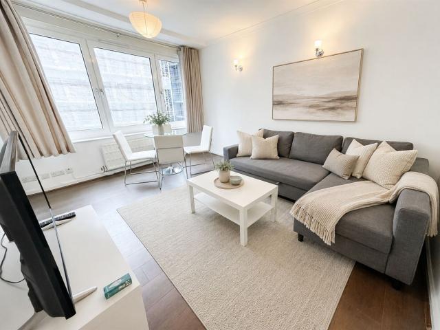 1 room apartment to let in Flat 9, Lords View St. Johns Wood Road London, London NW8 7HJ, united_kingdom