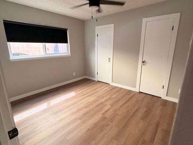 1 Room Available in a 4 Bedroom Home