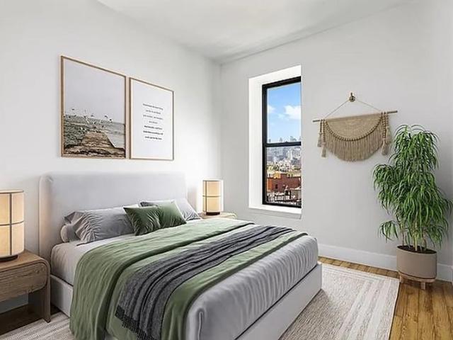 1 Room Available with a PRIVATE Bath!