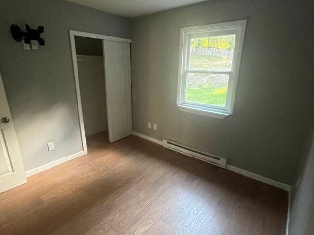 1 room for rent