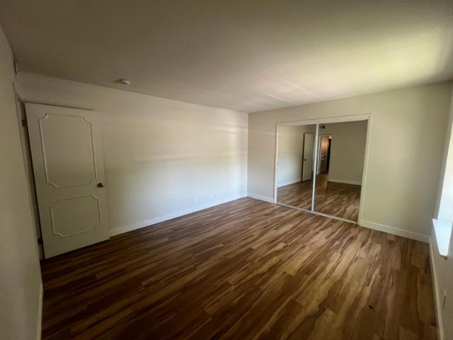 1 room in 2b1ba apt Clean and Spacious!