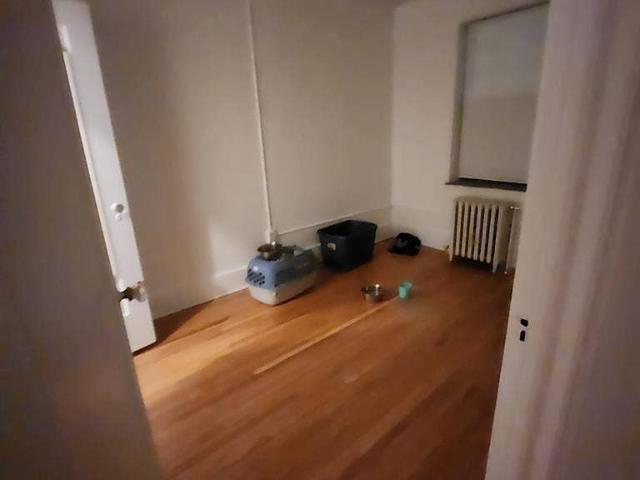 1 room in cozy apartment