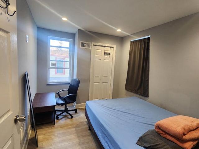 1 room in beautiful house