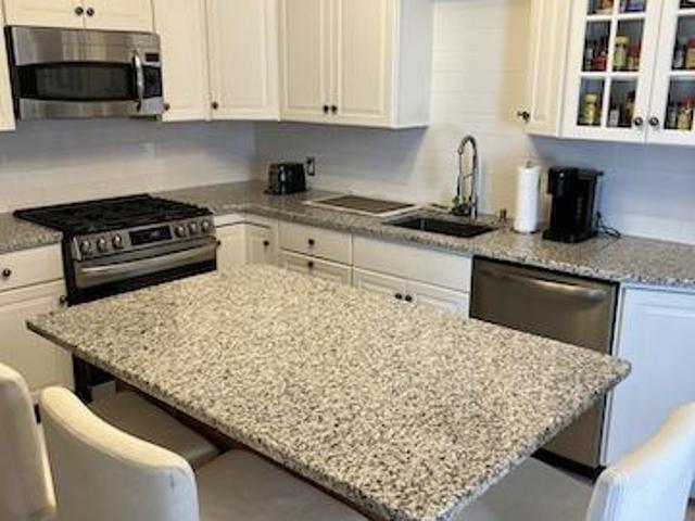 1 room left to share in Gloucester City