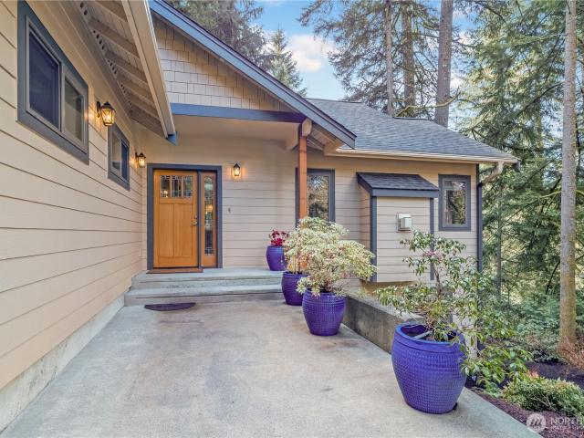 1 Rosebud Place