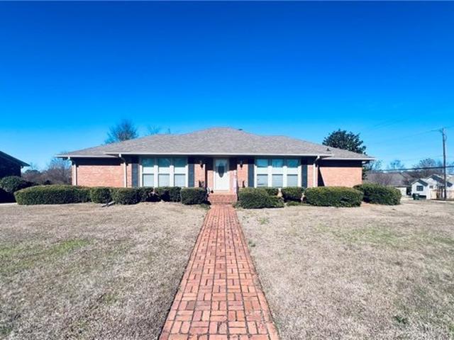 1 Rosemont Dr, Tuscaloosa, AL 35401