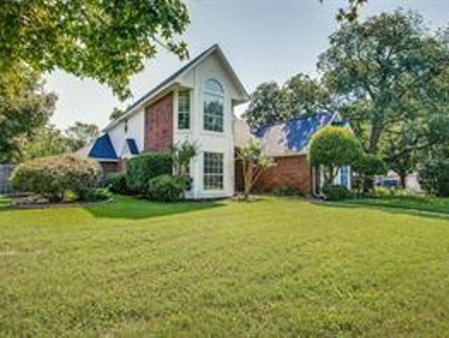 1 Round Rock Court