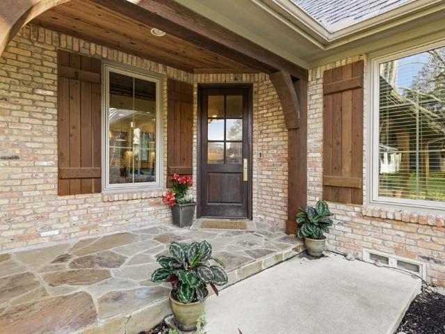 1 Roundrock Circle