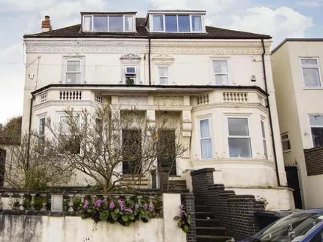 1 St Edward's Road, Metchley, B29 7DH, United Kingdom | 7 bed house for rent #133648614 | Rentberry