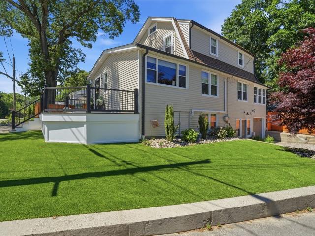 1 Staples Avenue