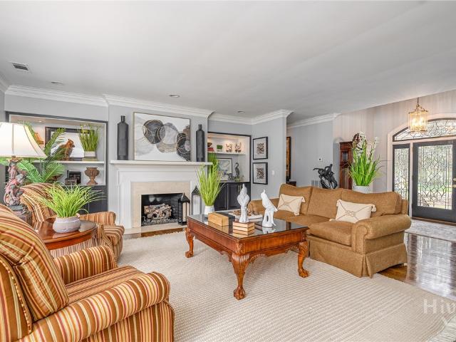1 Starbridge Court