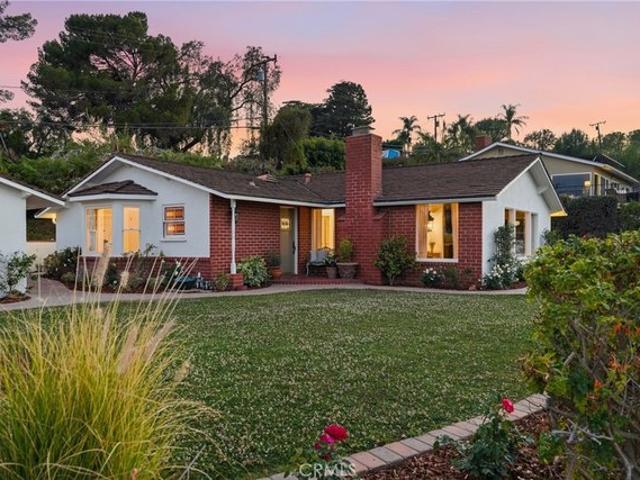 1 Stirrup Rd, Rancho Palos Verdes, CA 90275
