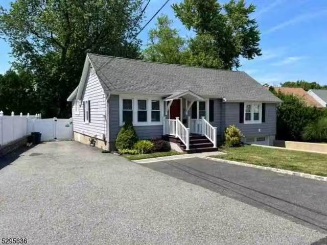1 Story East Hanover Twp. NJ 512 Ridgedale Ave