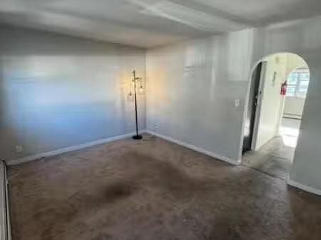 1 Story Paterson City, NJ 452 Paxton St #1