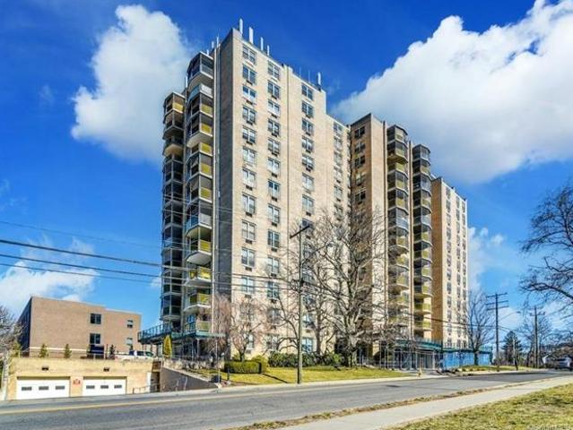 1 Strawberry Hill Ct #10G, Stamford, CT 06902 in Stamford, Connecticut