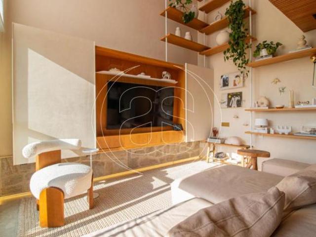 1 SUITE 70M² 1 VAGA MOEMA