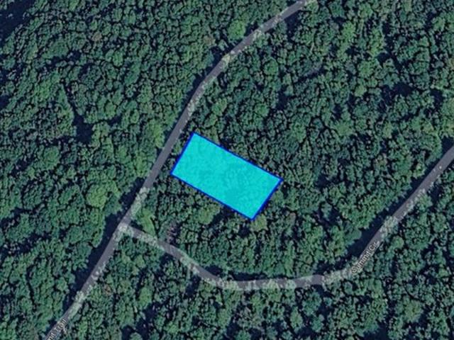 1 Summit Trl, Decherd, TN 37324
