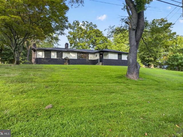 1 Summit Avenue