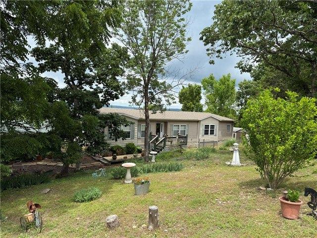 1 Suntop Ln, Holiday Island, AR 72631