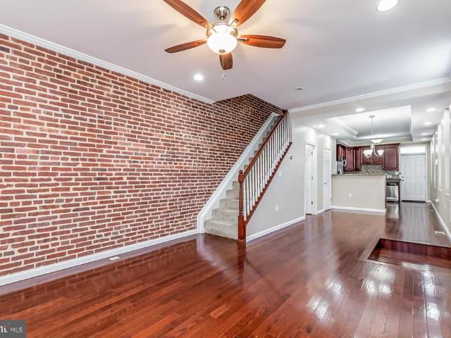 1 S East Avenue