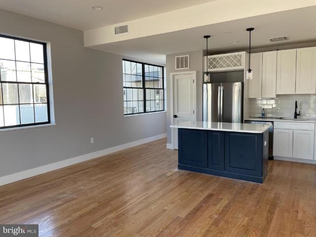 1 S Olive Street # 2C