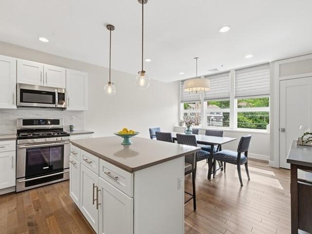 1 Saint Clare Rd Apt 16, Medford, MA 02155