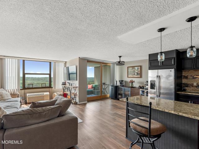 1 Scenic Drive Unit 1112