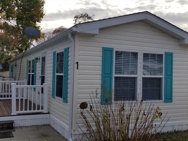 1 2nd Ave Unit 1, Pocasset, MA 02559