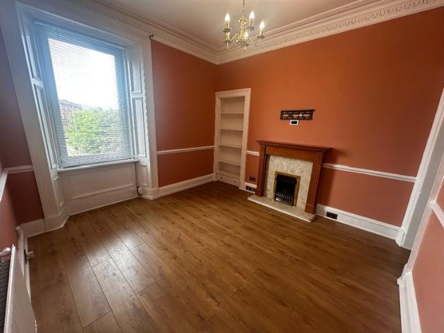 1 Seafield Road East