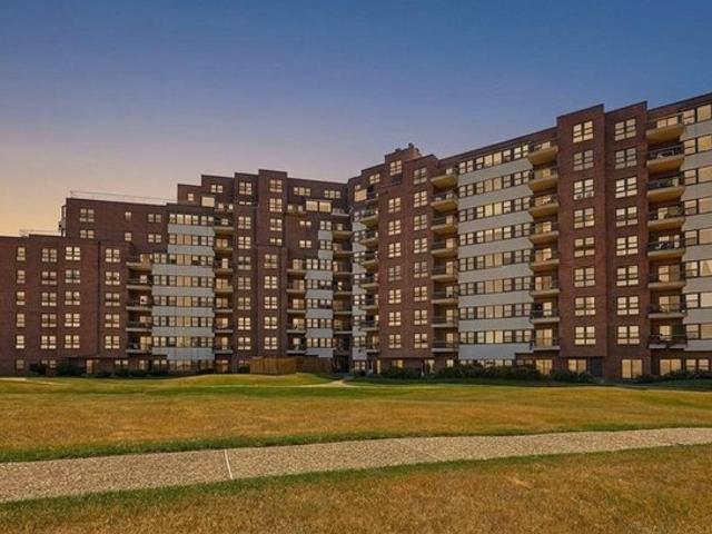 1 Seal Harbor Rd Apt 116, Winthrop, MA 02152