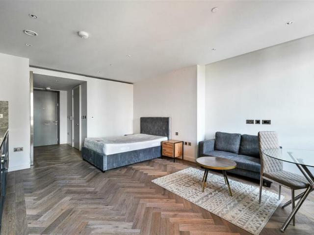 1 Segrave Walk, London W2 Studio to rent £2,799 pcm £646 pw