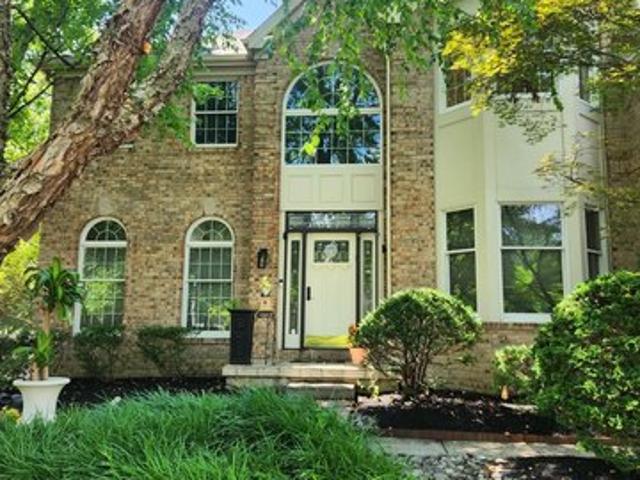 1 Shelley Ct, West Windsor, NJ 08550