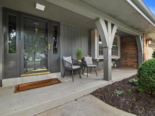 1 Shorewood Ct