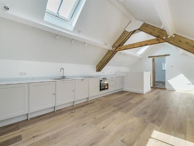 1, Silk House Barton, Stalbridge, DT10, Stalbridge