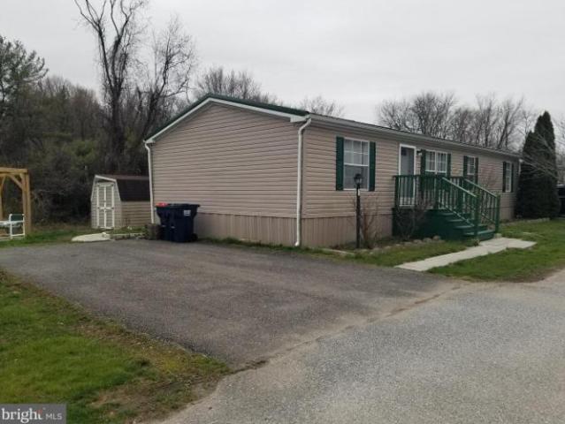 1 Silver Maple Way, West Grove, PA 19390 in West Grove, Pennsylvania