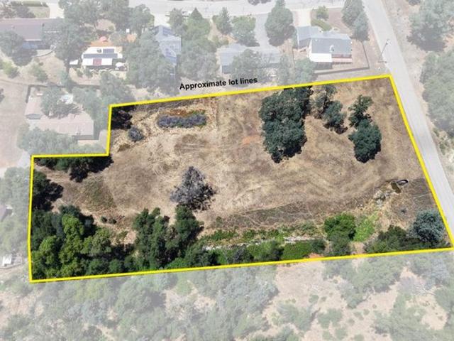 1 Spriggs Ln, Mariposa, CA 95338