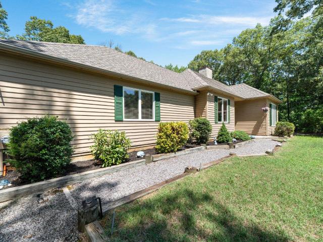 1 Turtle Thorofare Court