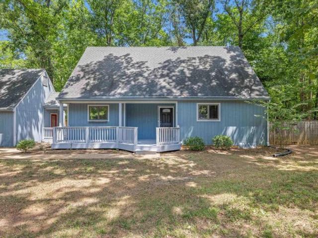 1 Tallwood Trl, Palmyra, VA 22963