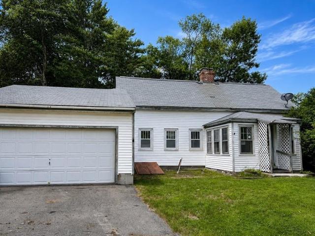 1 Tash Rd, New Durham, NH 03855