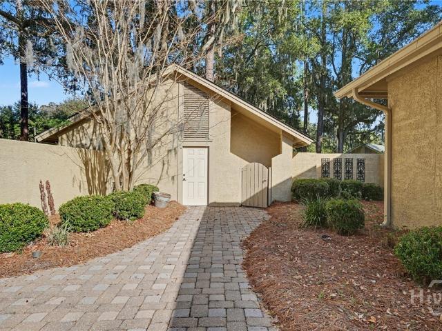 1 Tapestry Lane